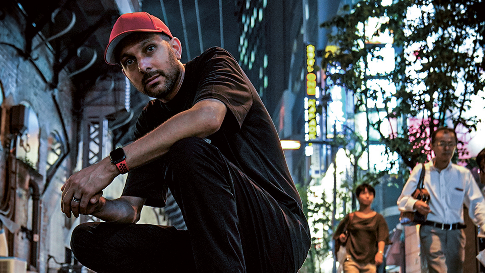 Dynamo: "NHS doctors and nurses are the real magicians" - Big Issue