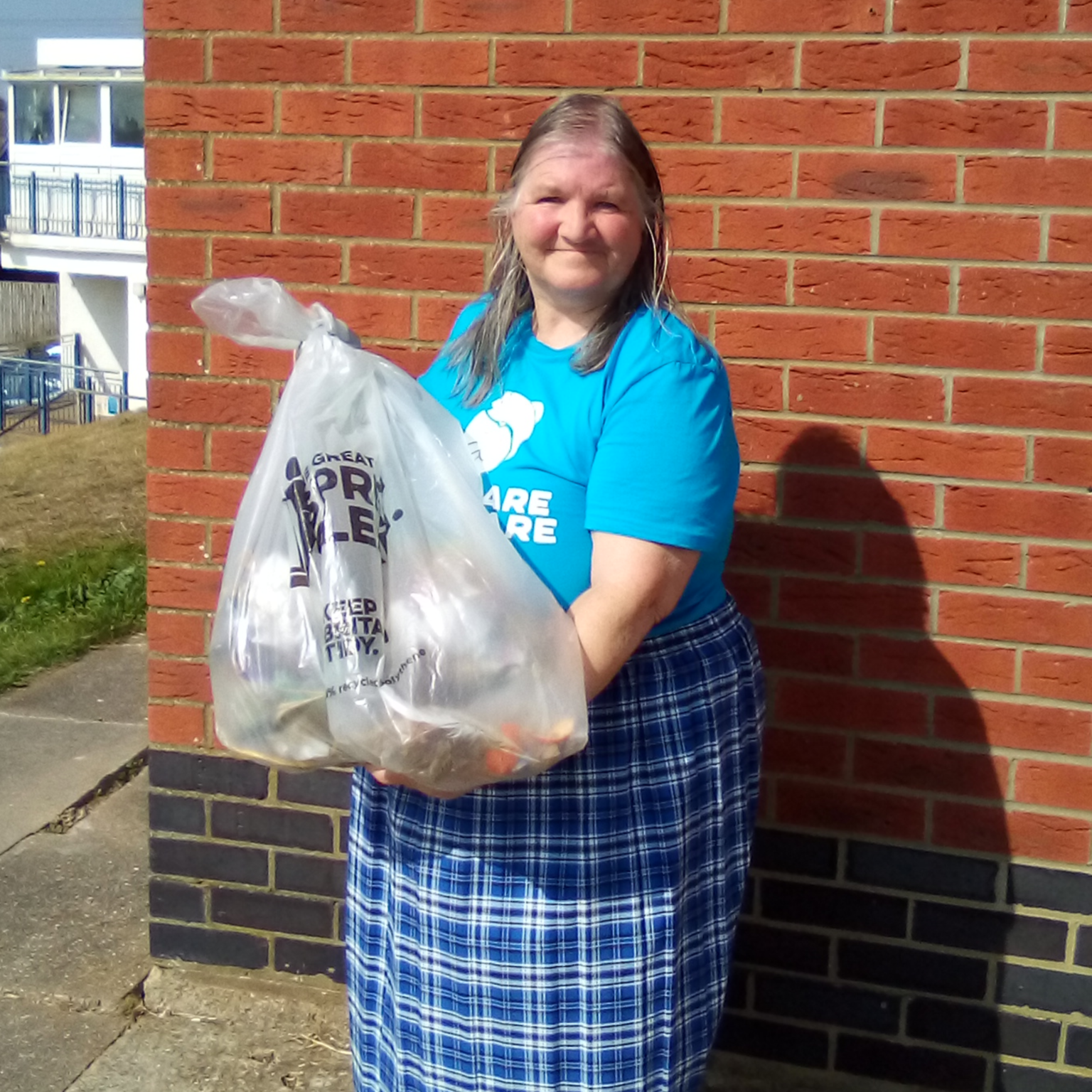 'I'm concerned for the future': Beach cleaners on their battle to sort ...