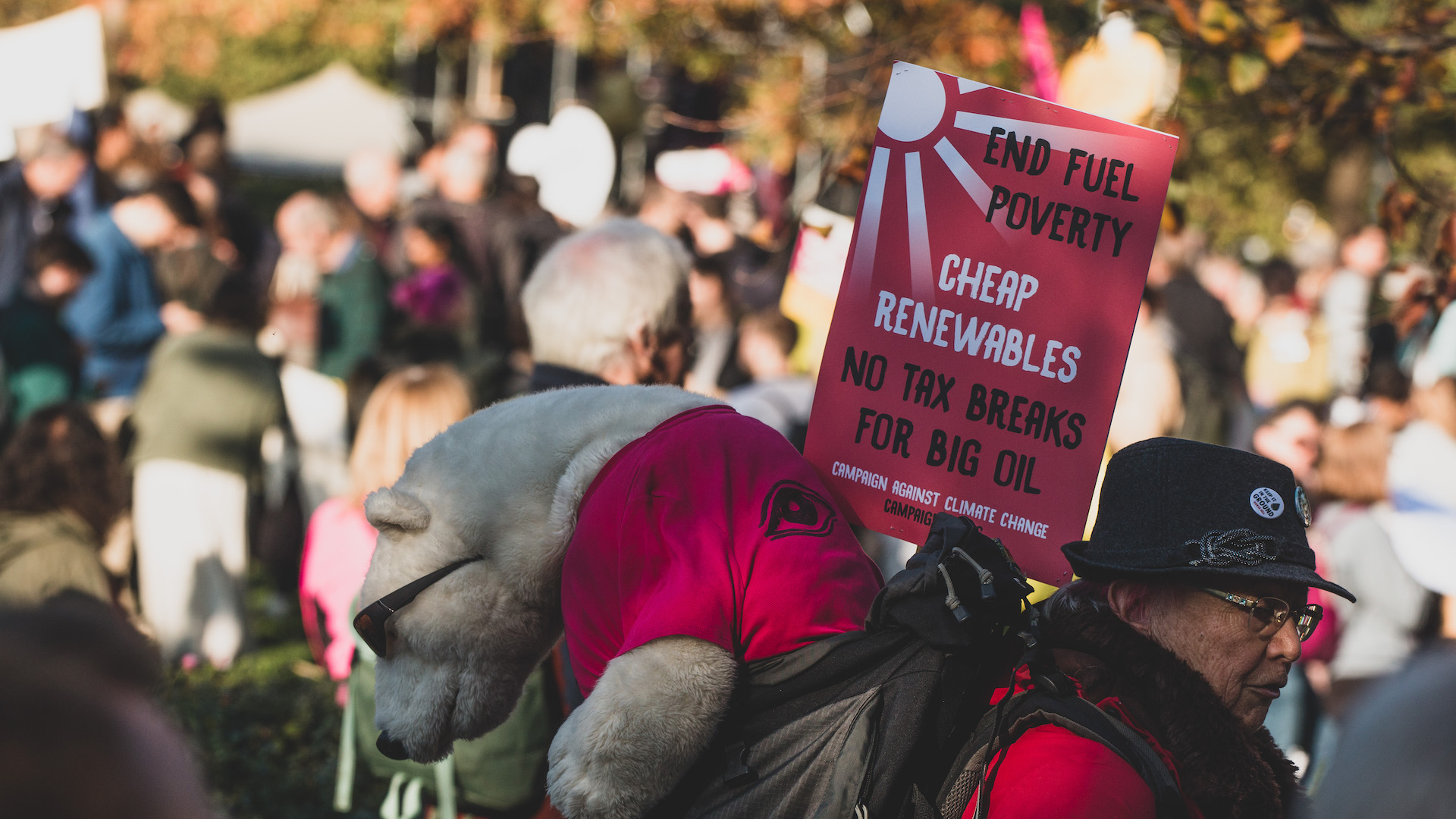 Thousands march to demand climate justice in London and around the ...