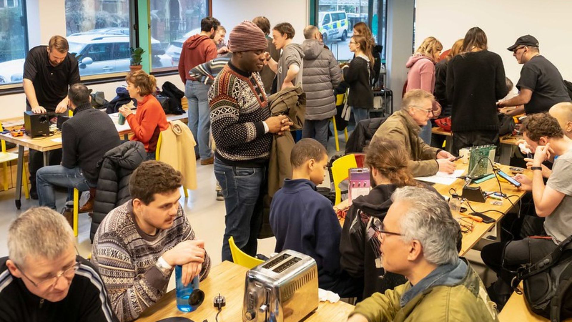 Inside Repair Cafés – where you can fix broken electric goods