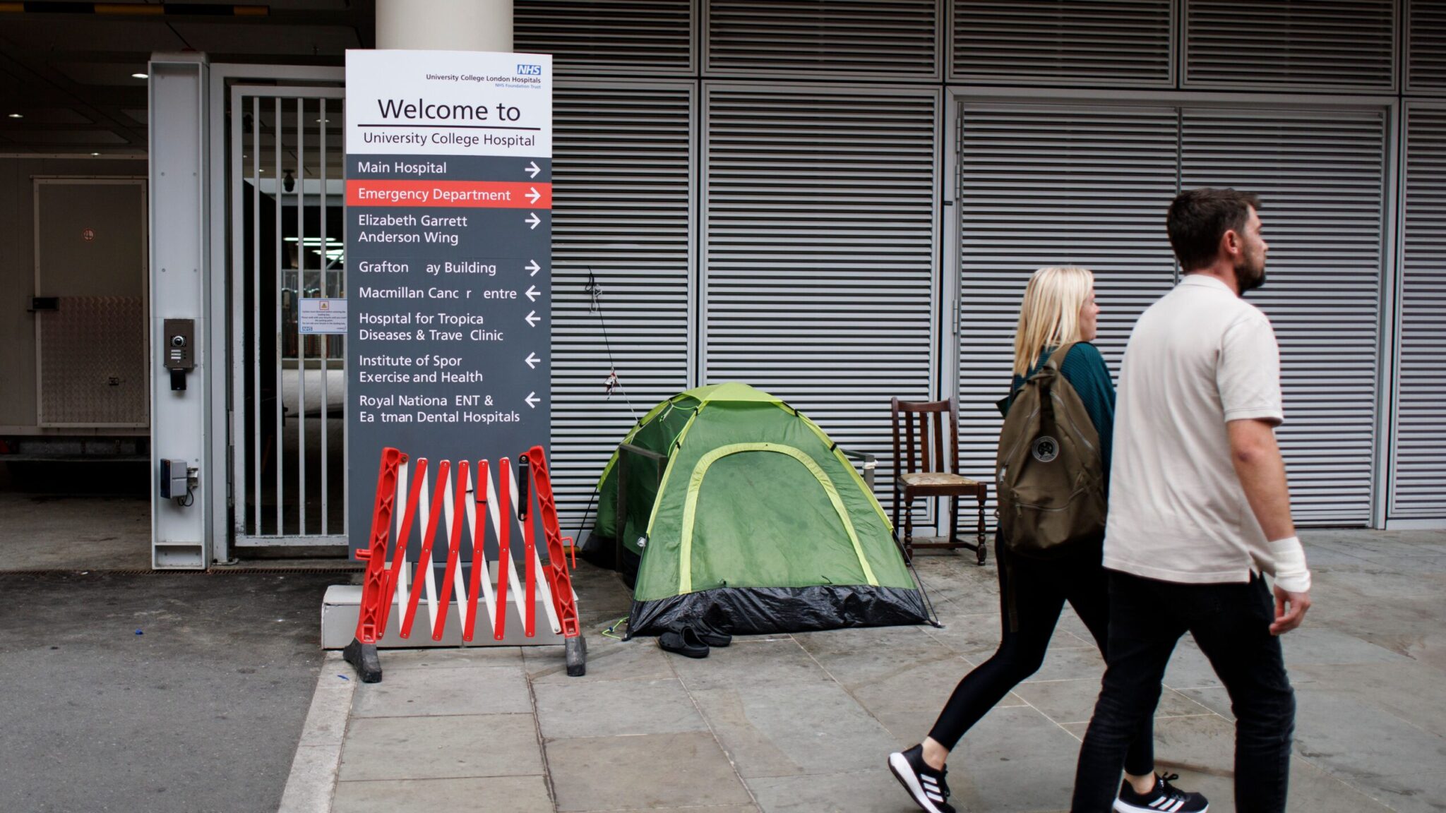 Homeless refugee taken to A&E after being found on doorstep - Big Issue