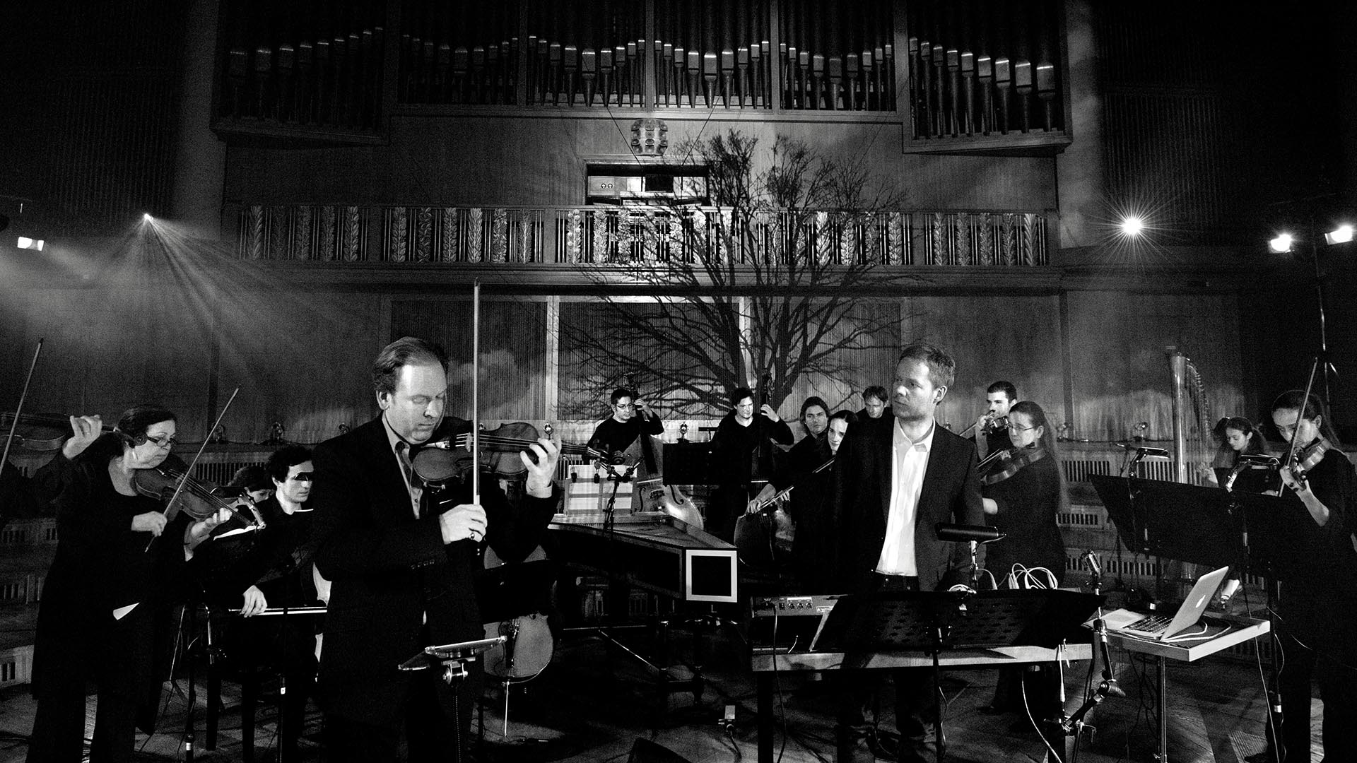 Pre-recorded orchestras spell trouble for live performance - Big Issue