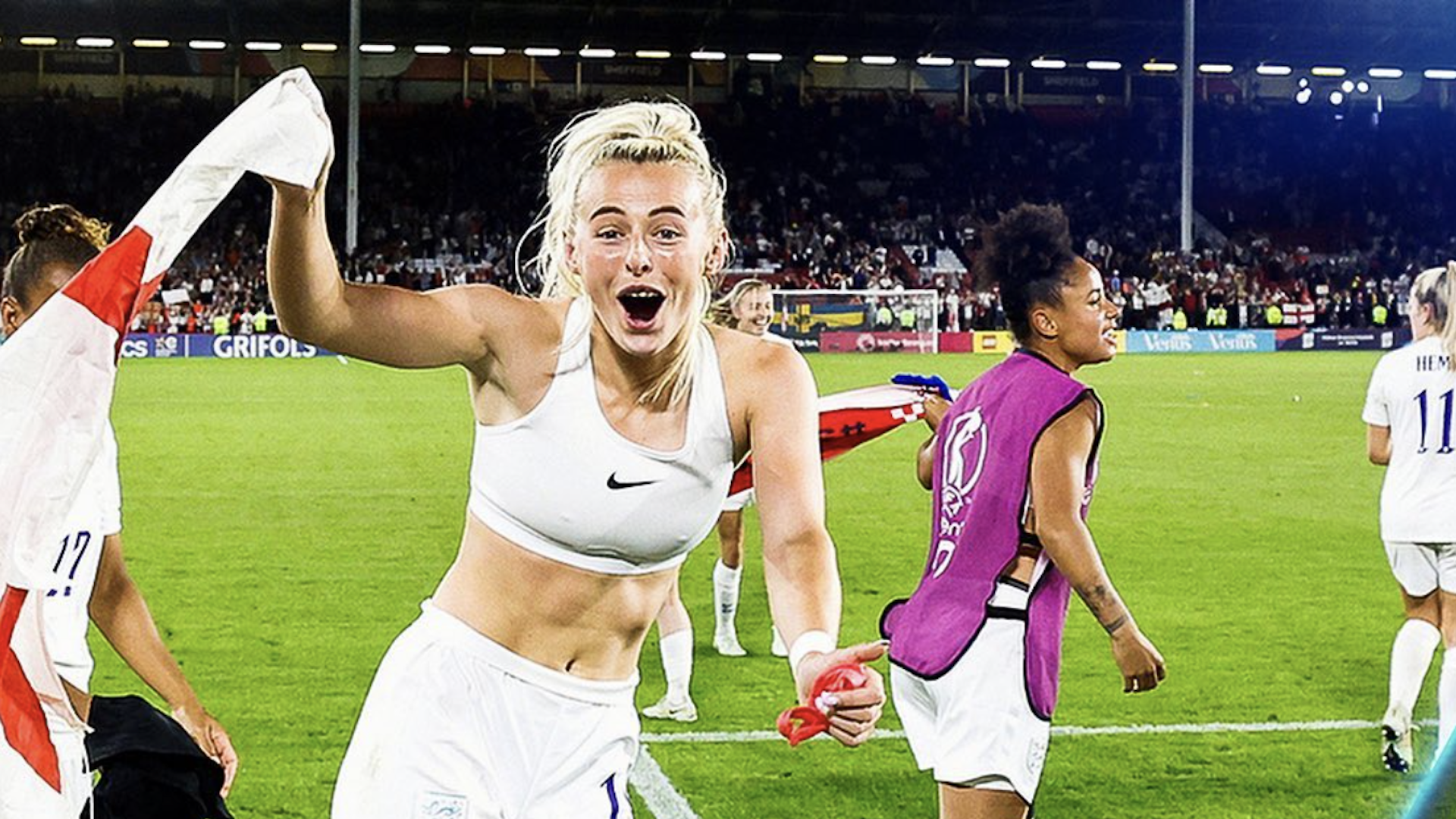 Manchester City football star Chloe Kelly: 'A smile goes a long way'