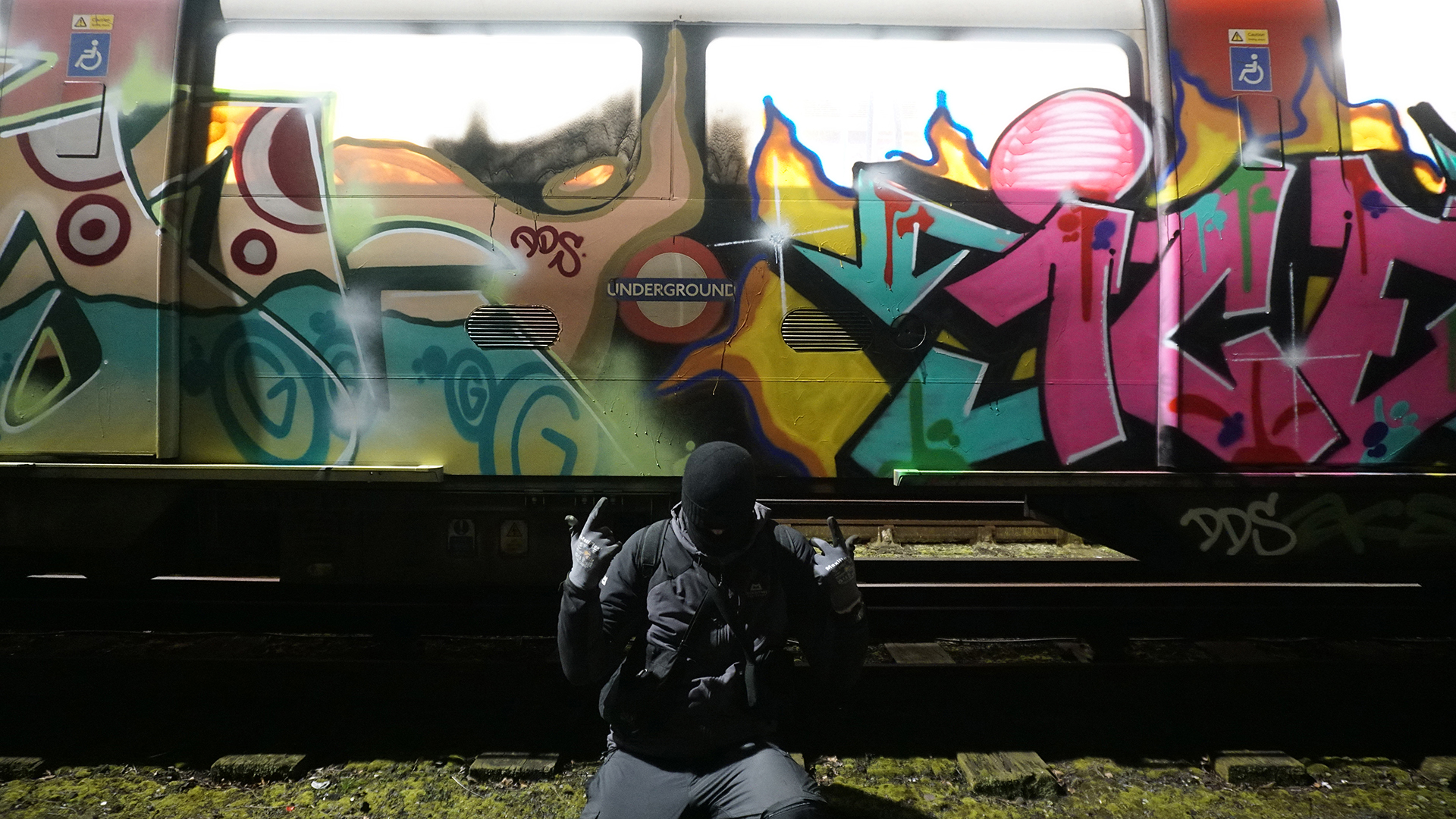 First photos from graffiti writer and 'king of the tube' Bas DDS - Big ...