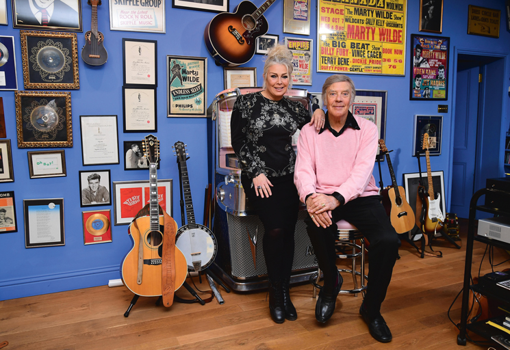 Kim Wilde: 'There's no avoiding getting your heart broken' - Big Issue