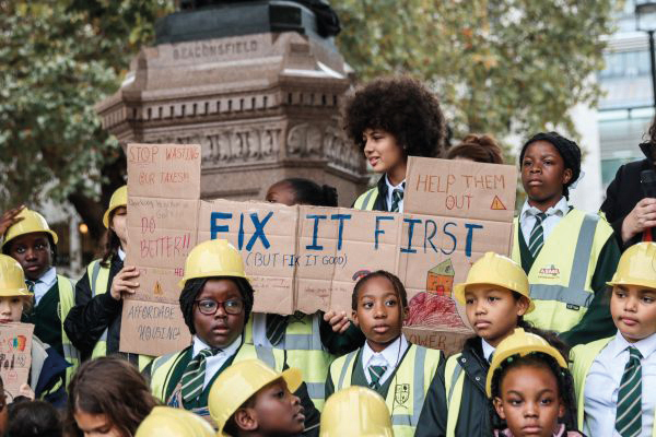 Bob the Builder's Can We Fix It? 25 years since Christmas No.1 - Big Issue